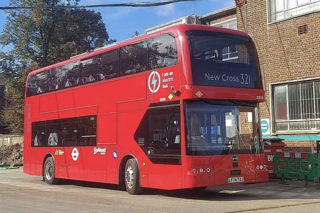BYD BD11 | Bus Routes in London Wiki | Fandom