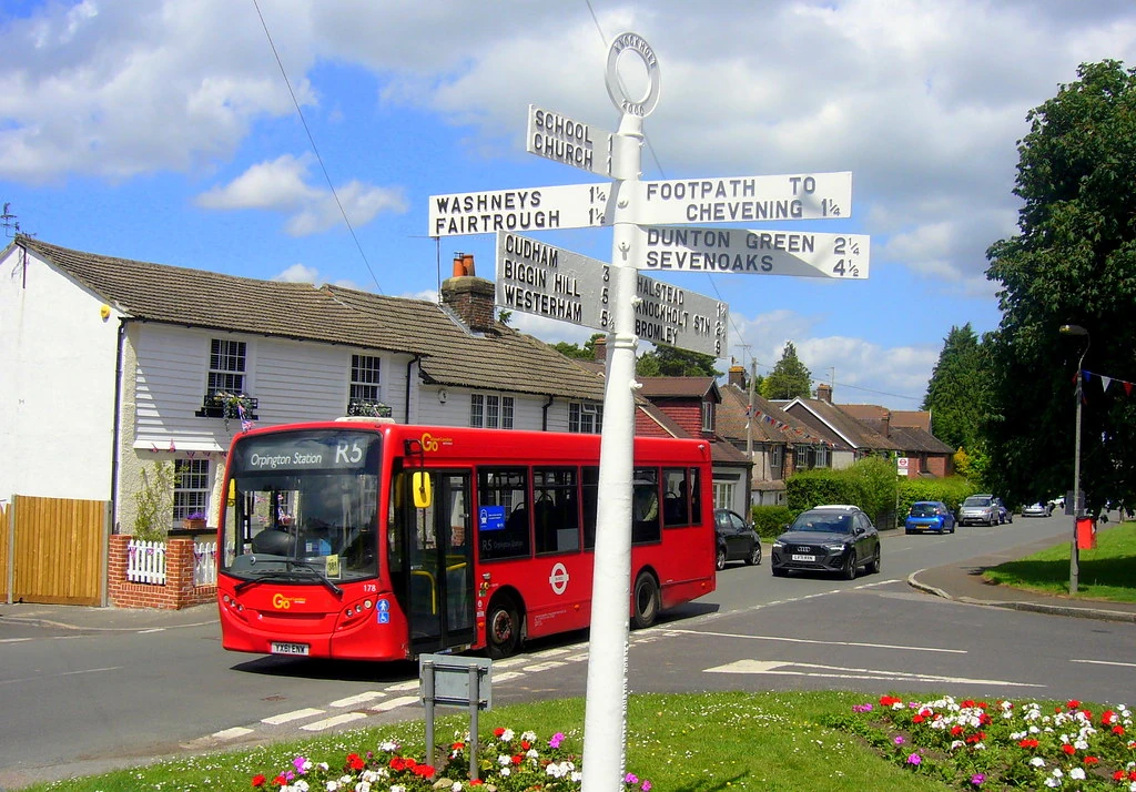 London Buses route R5 | Bus Routes in London Wiki | Fandom