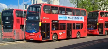 London Buses route 422 | Bus Routes in London Wiki | Fandom
