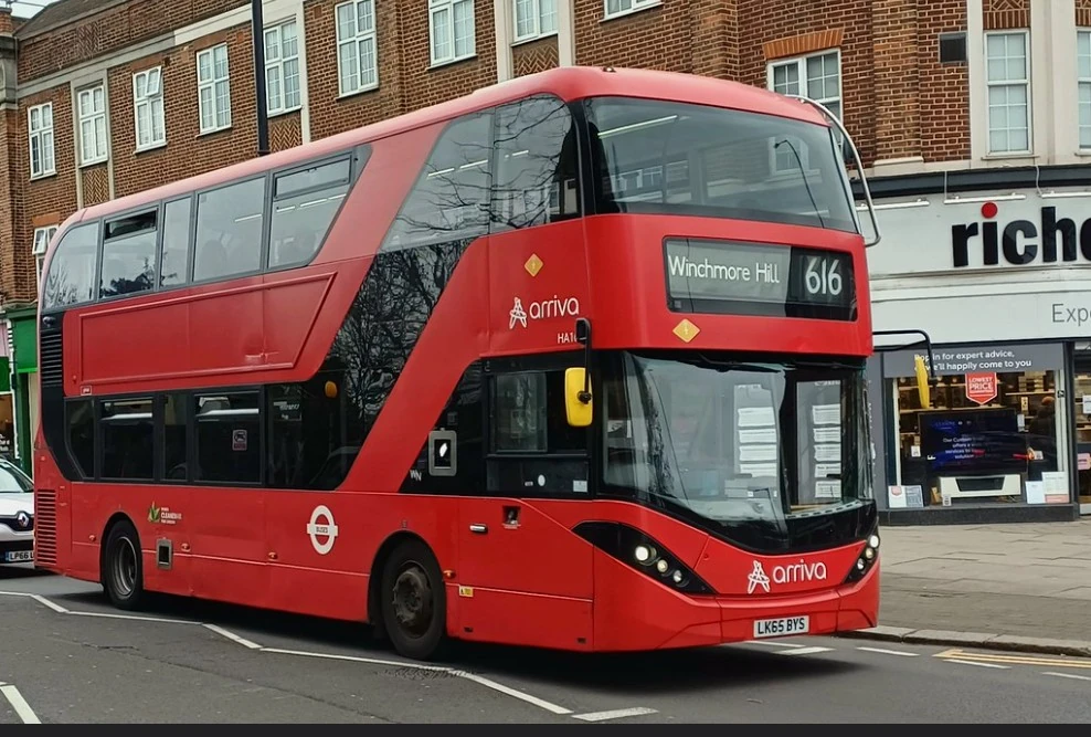 London Buses route 616 | Bus Routes in London Wiki | Fandom