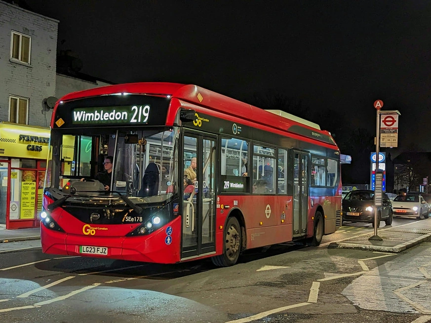 London Buses route 219 | Bus Routes in London Wiki | Fandom