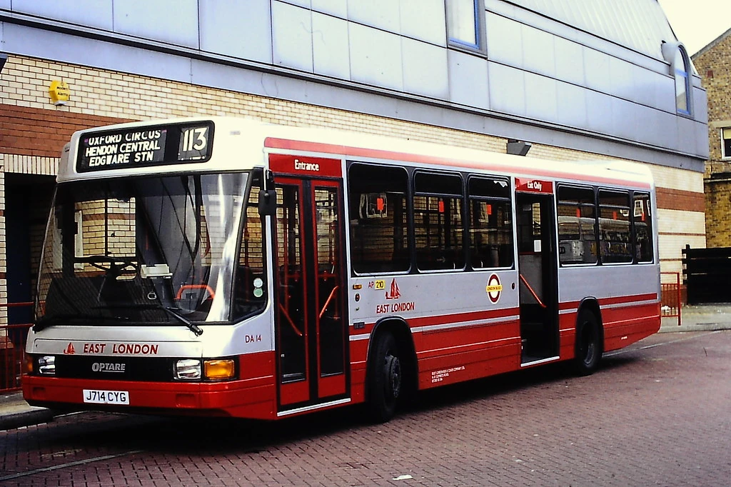 DAF SB220 | Bus Routes in London Wiki | Fandom