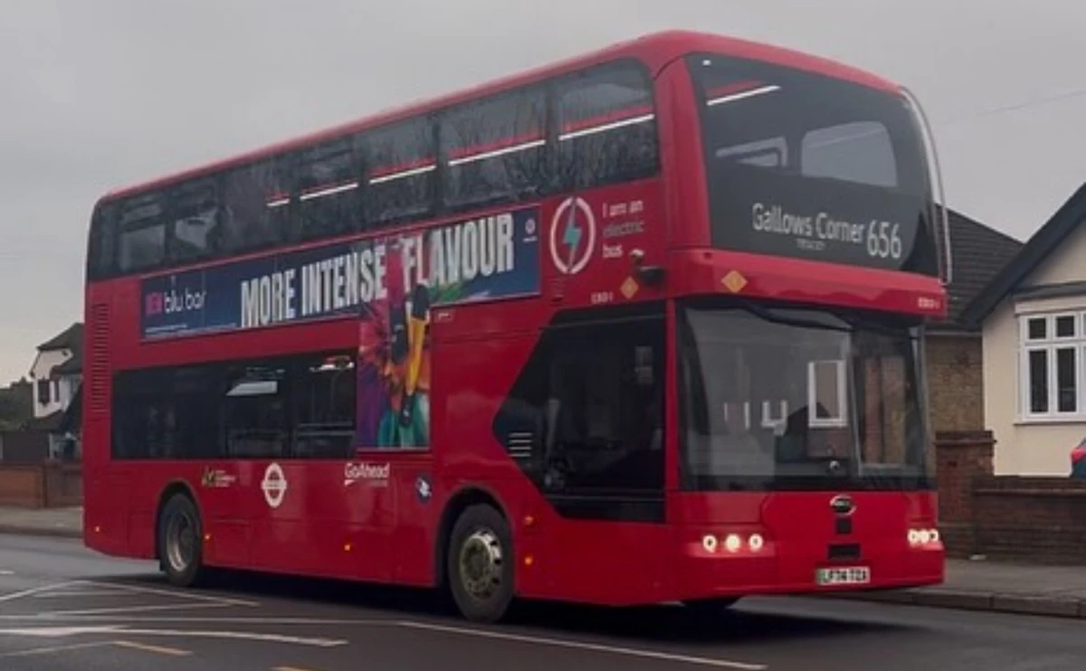 London Buses route 656 | Bus Routes in London Wiki | Fandom