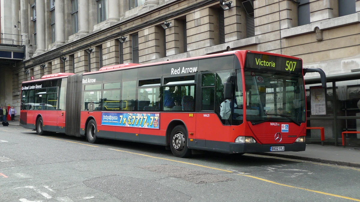 Red Arrow (2002-2023) | Bus Routes in London Wiki | Fandom