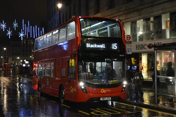 London Buses route 15 | Bus Routes in London Wiki | Fandom