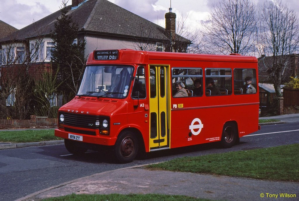 Dodge S56 | Bus Routes in London Wiki | Fandom