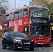 London Buses route 250 | Bus Routes in London Wiki | Fandom