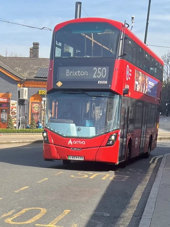 London Buses route 250 | Bus Routes in London Wiki | Fandom