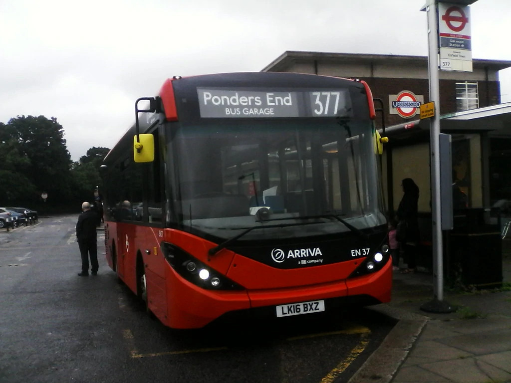 London Buses route 377 | Bus Routes in London Wiki | Fandom