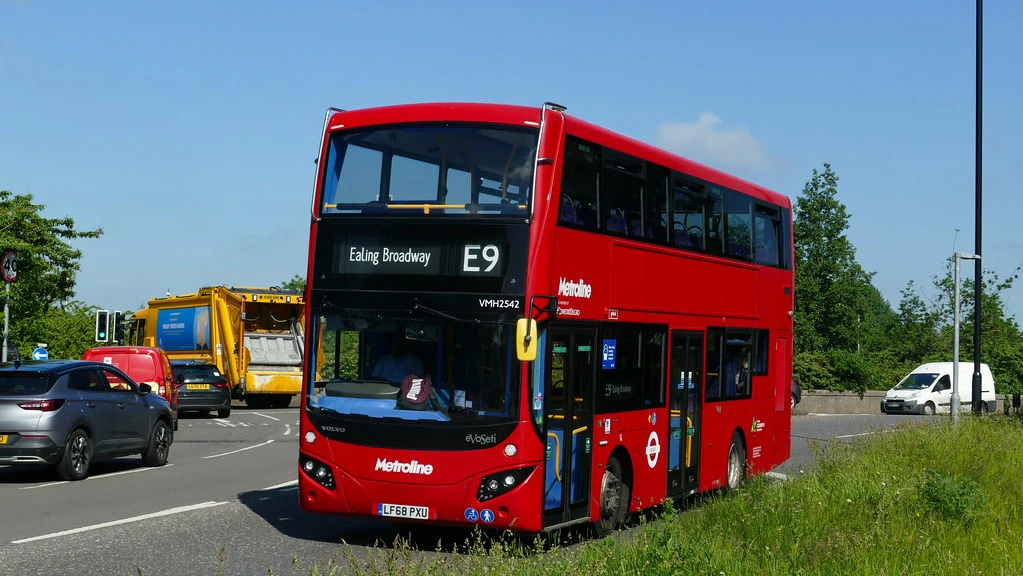 London Buses route E9 | Bus Routes in London Wiki | Fandom