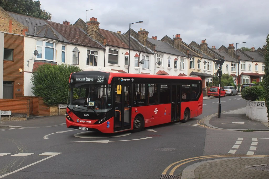 London Buses route 284 | Bus Routes in London Wiki | Fandom