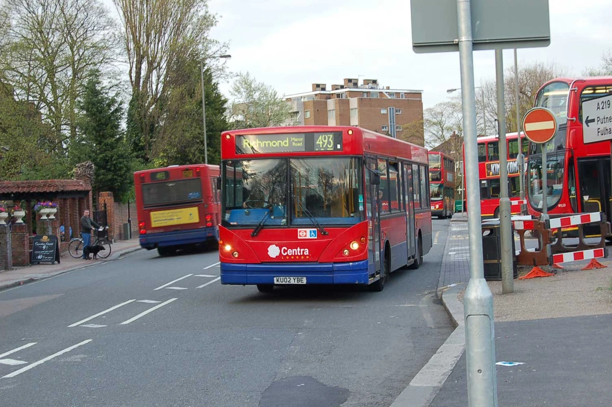 Centra | Bus Routes in London Wiki | Fandom