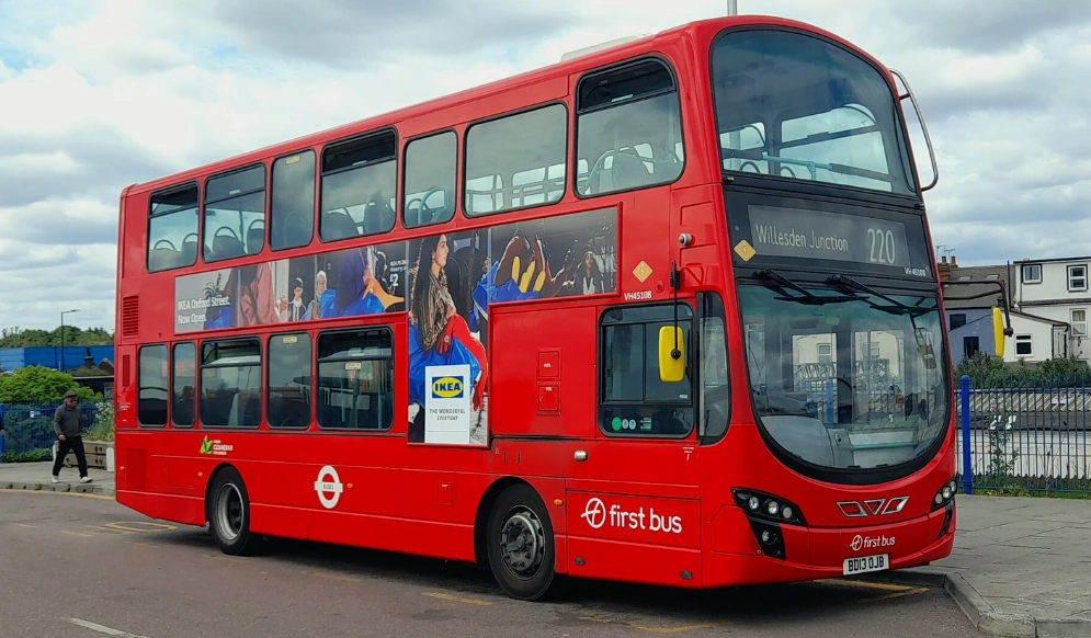 London Buses route 220 | Bus Routes in London Wiki | Fandom