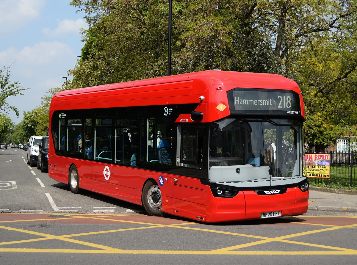 London Buses route 218 (2019-present) | Bus Routes in London Wiki | Fandom