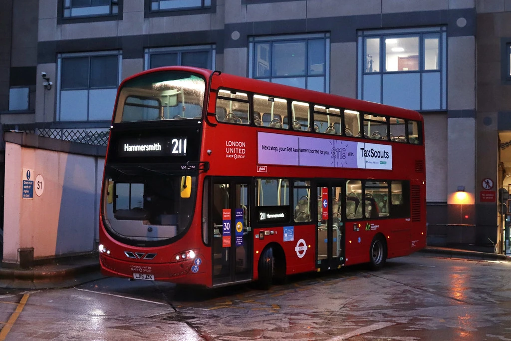 London Buses route 211 | Bus Routes in London Wiki | Fandom