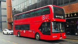 London Buses route 320 | Bus Routes in London Wiki | Fandom