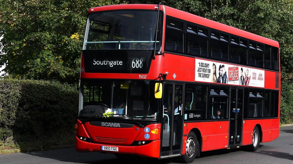 London Buses route 688 | Bus Routes in London Wiki | Fandom