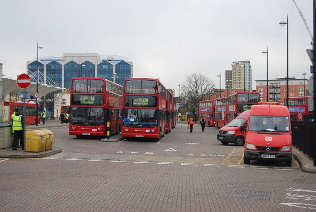 Stratford Bus Station | Bus Routes in London Wiki | Fandom