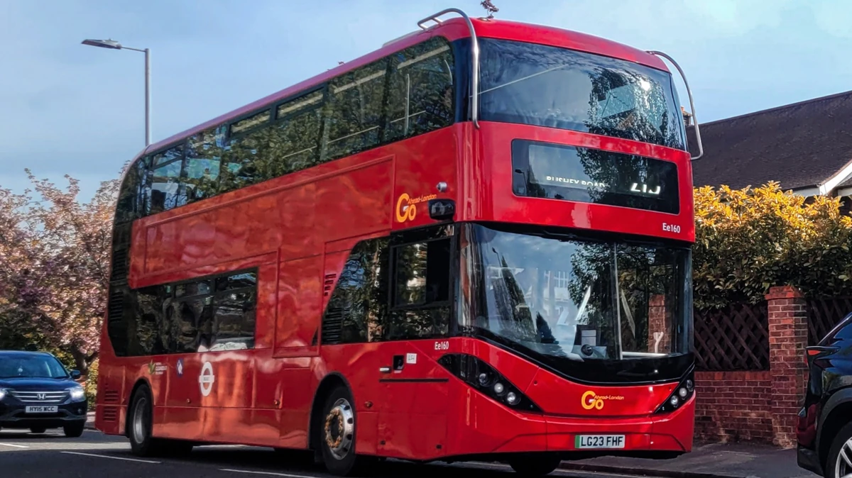 London Buses route 213 | Bus Routes in London Wiki | Fandom