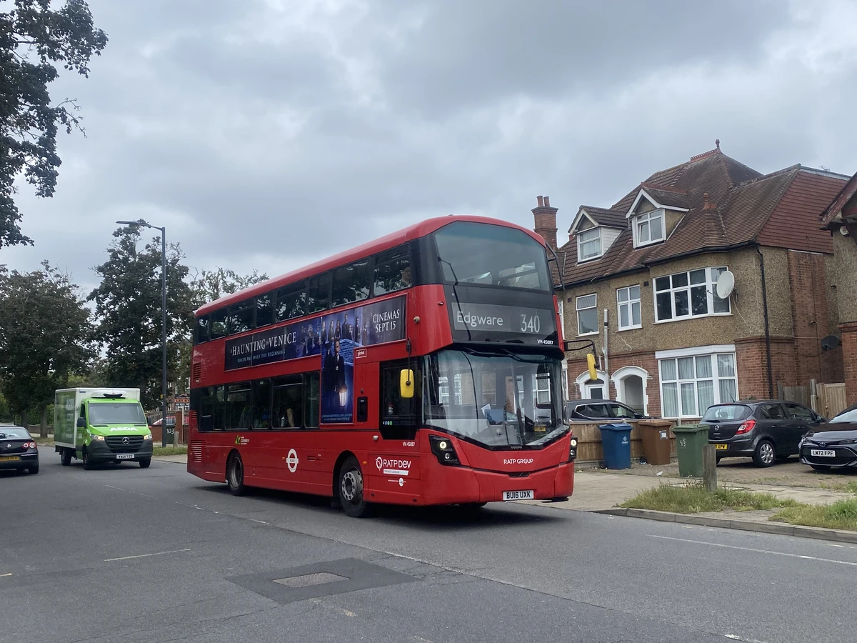 London Buses Route 340 | Bus Routes in London Wiki | Fandom