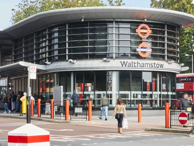 Walthamstow Central Bus Station | Bus Routes in London Wiki | Fandom
