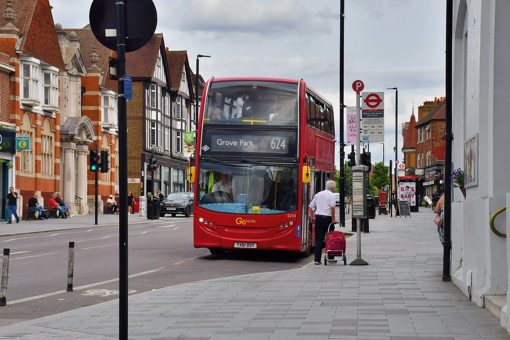 London Buses route 624 | Bus Routes in London Wiki | Fandom