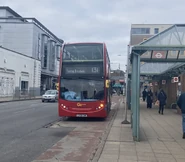 London Buses route 131 | Bus Routes in London Wiki | Fandom