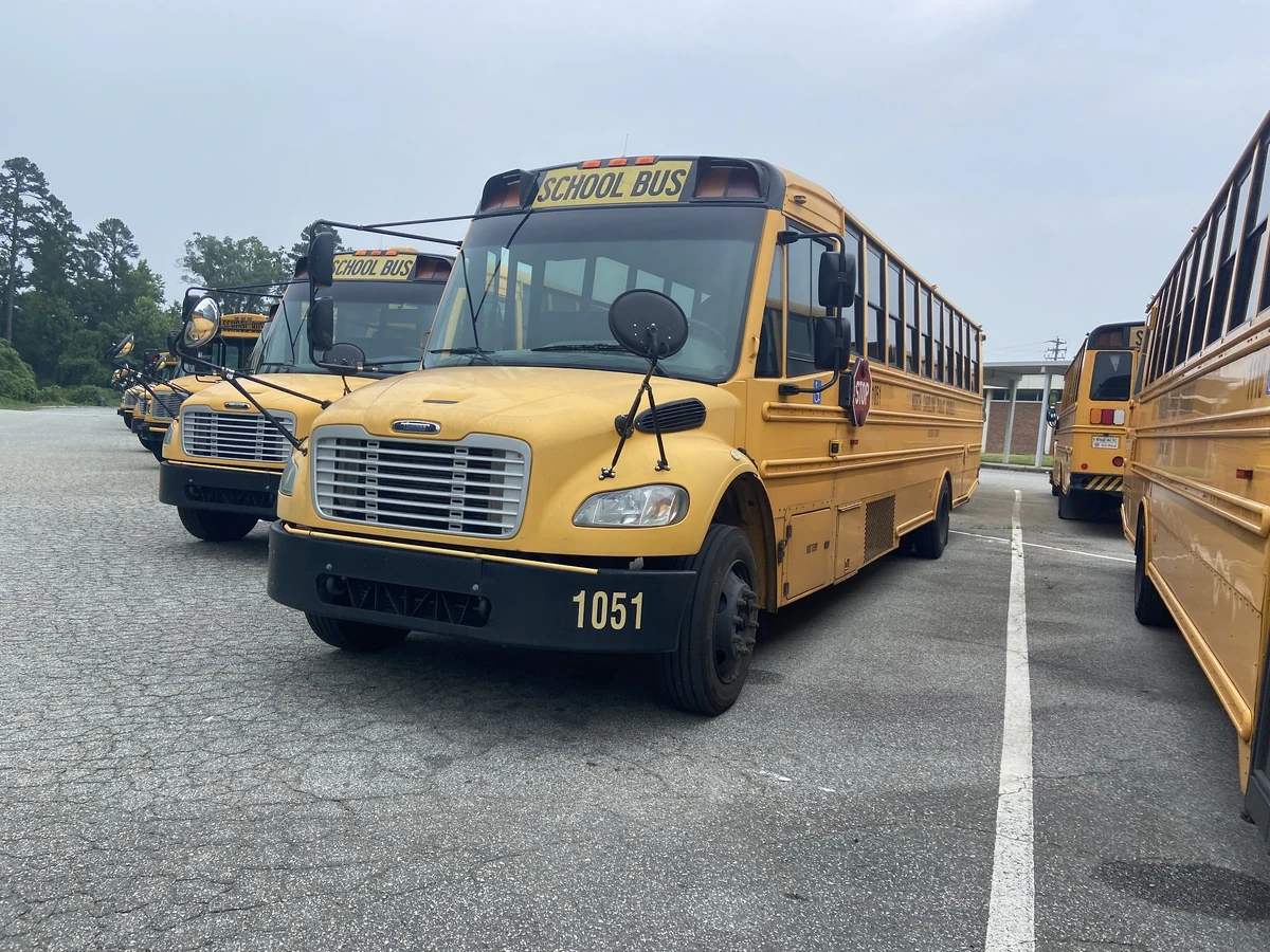 Bus 1051 | Buses of Guilford County, NC Wiki | Fandom