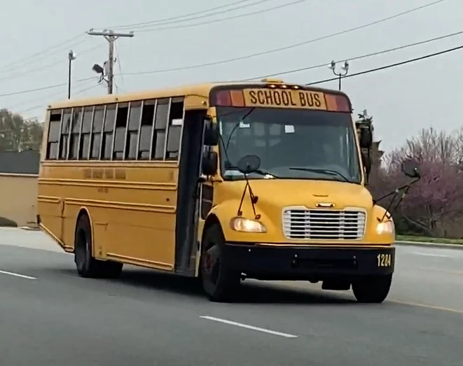 Bus 1284 | Buses of Guilford County, NC Wiki | Fandom
