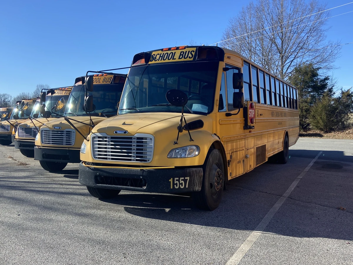 Bus 1557 | Buses of Guilford County, NC Wiki | Fandom