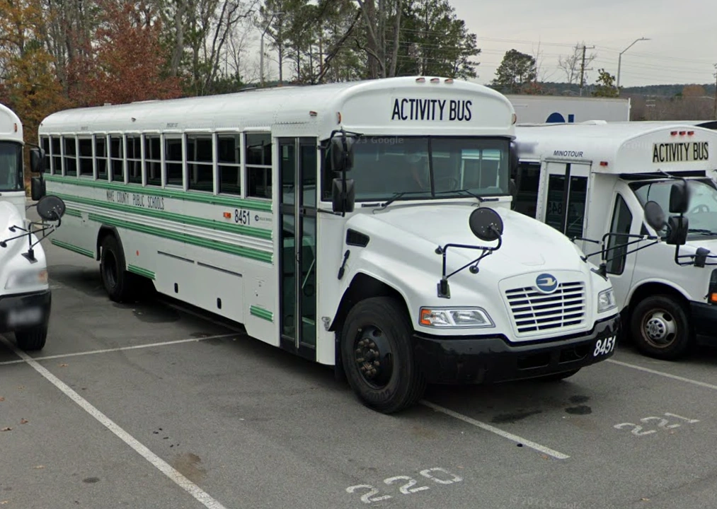 Bus 8451 | Buses of Wake County, NC Wiki | Fandom