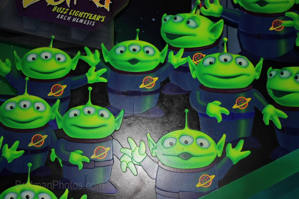 Little Green Men | Buzz Lightyear Rides Wiki | Fandom