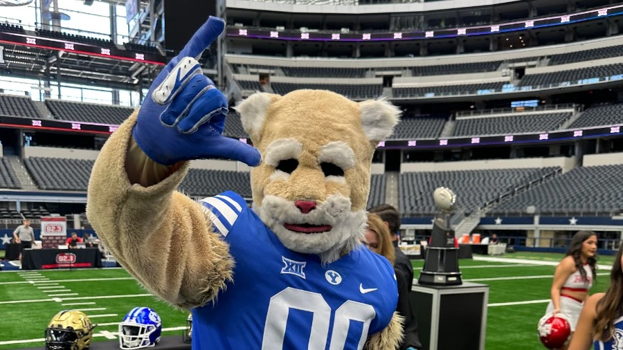 Cosmo the Cougar | BYU Football Wiki | Fandom