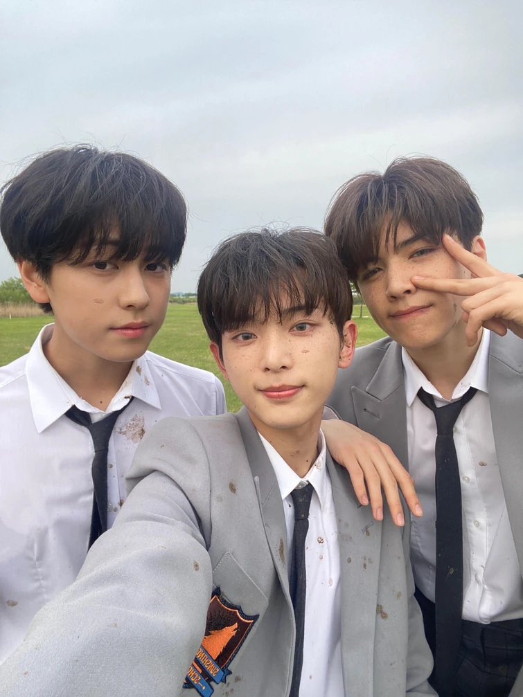 Day 686 of posting a pic of the members of &Team because they debuted!!