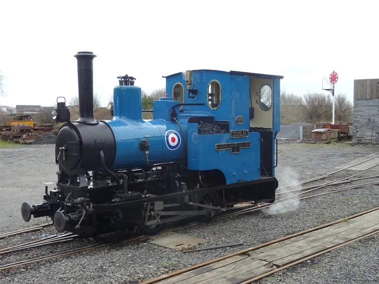 Suggestions for a good blue paint that is close to NWR Blue. | Fandom