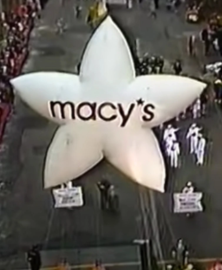 put a macys star balloon image in the chat if your ecxited for the ...