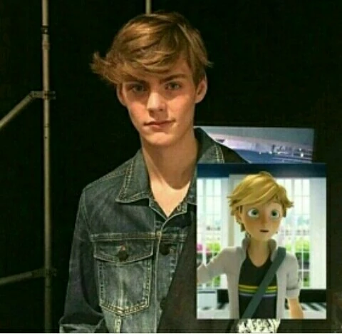 See parese a Adrien o no...😕😕 | Fandom