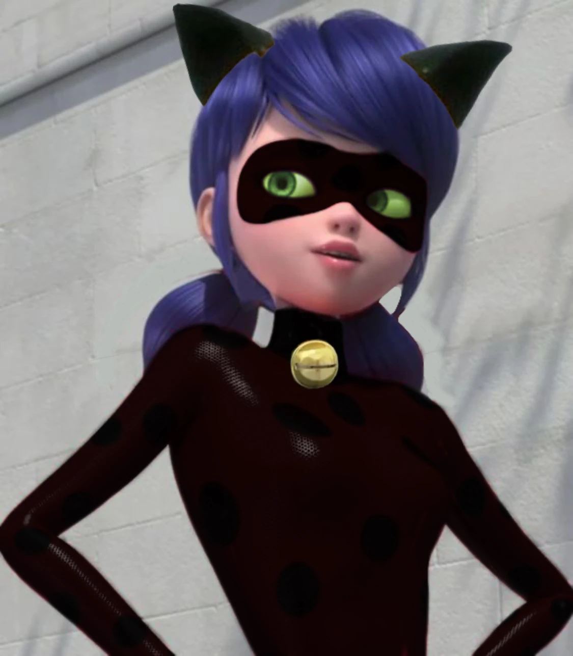 Ladybug and Cat Noir with reversed costumes | Fandom