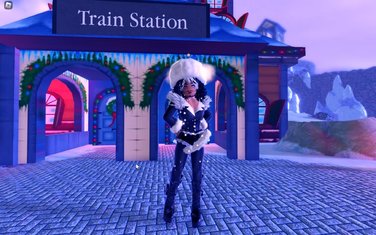 Tried recreating my roblox avatar in royale high. Thoughts? | Fandom