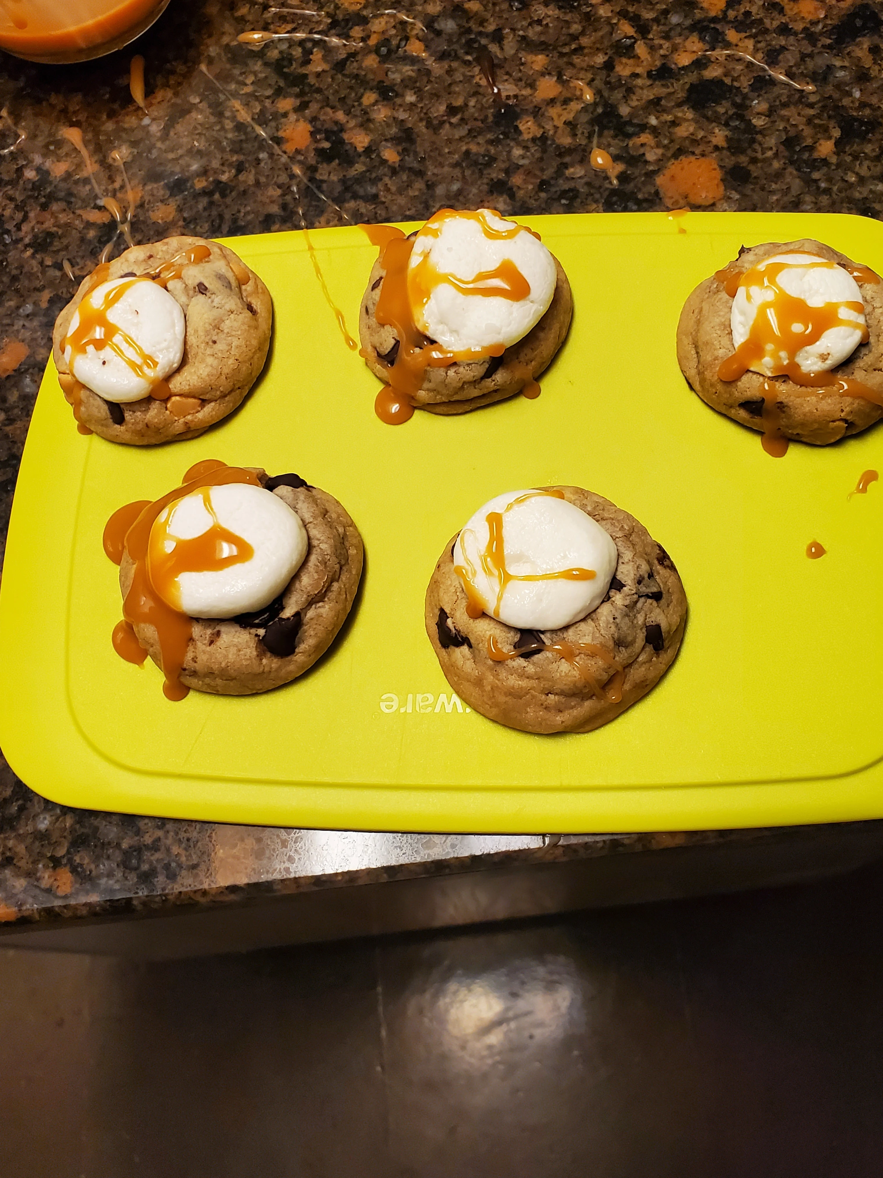 I made mallowmelt cookies | Fandom