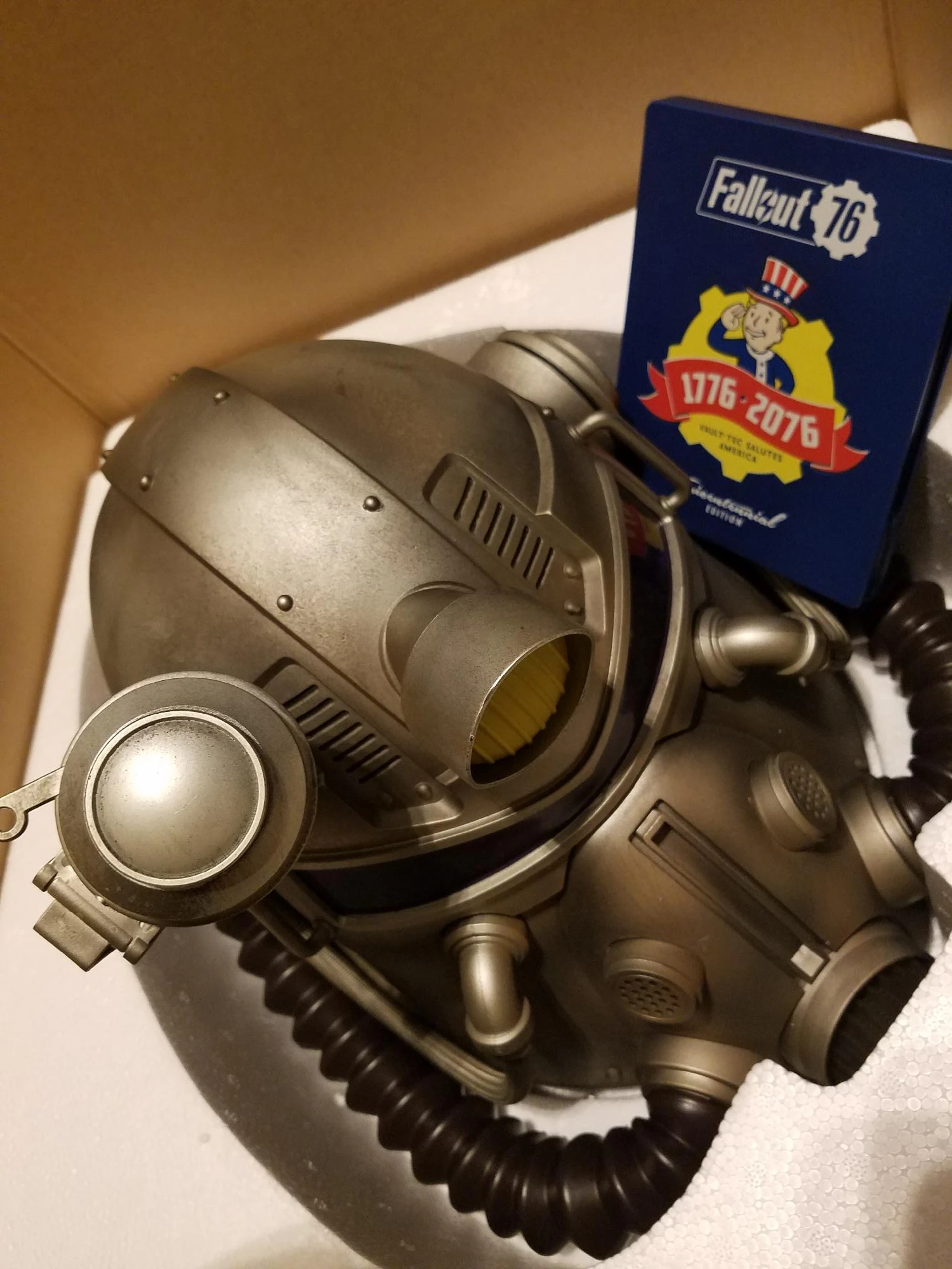The Review: Fallout 76 Power Armor Edition | Fandom