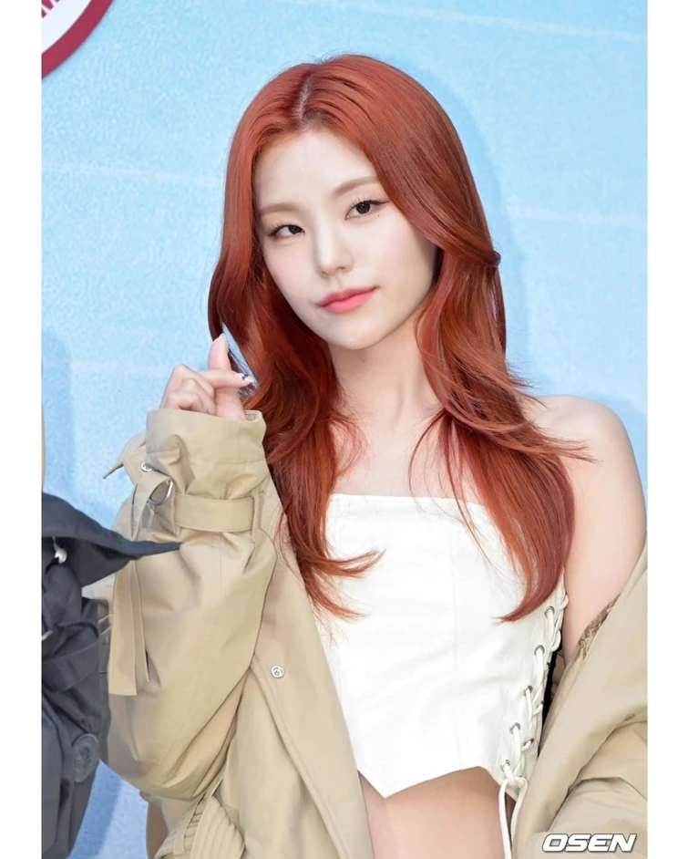 Yeji X Hyunjin Getting Closer? | Fandom