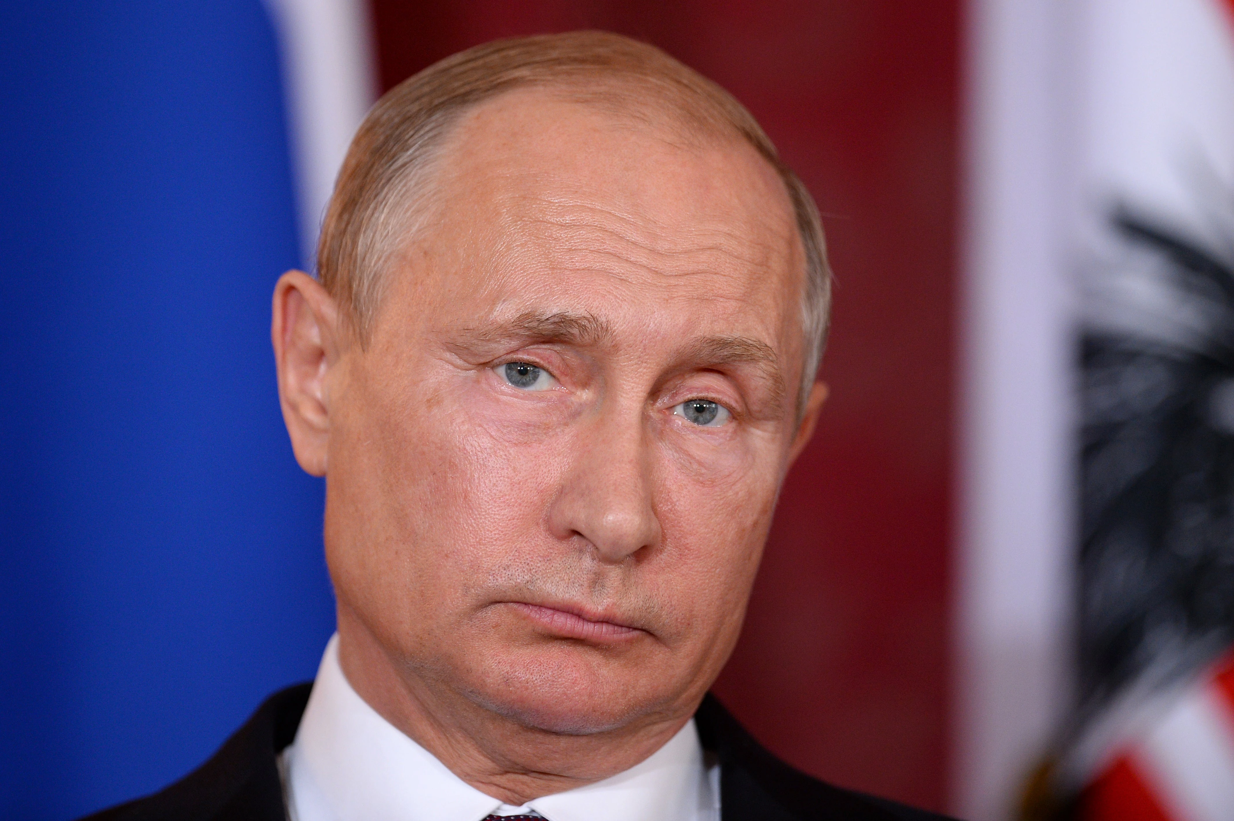 Putin want's a Russian competitor to Xbox and PlayStation | Fandom