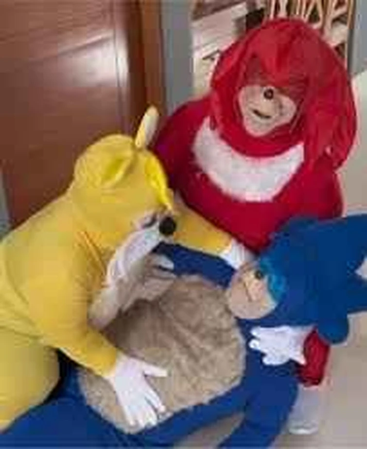 Ooh off-topic post that has nothing to do with this hellhole ooh | Fandom