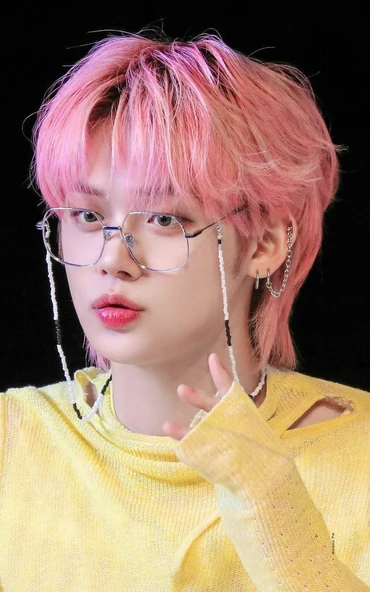 Discuss Everything About Kpop Wiki | Fandom