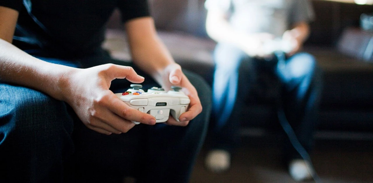 10 Bad Habits All Gamers Have | Fandom