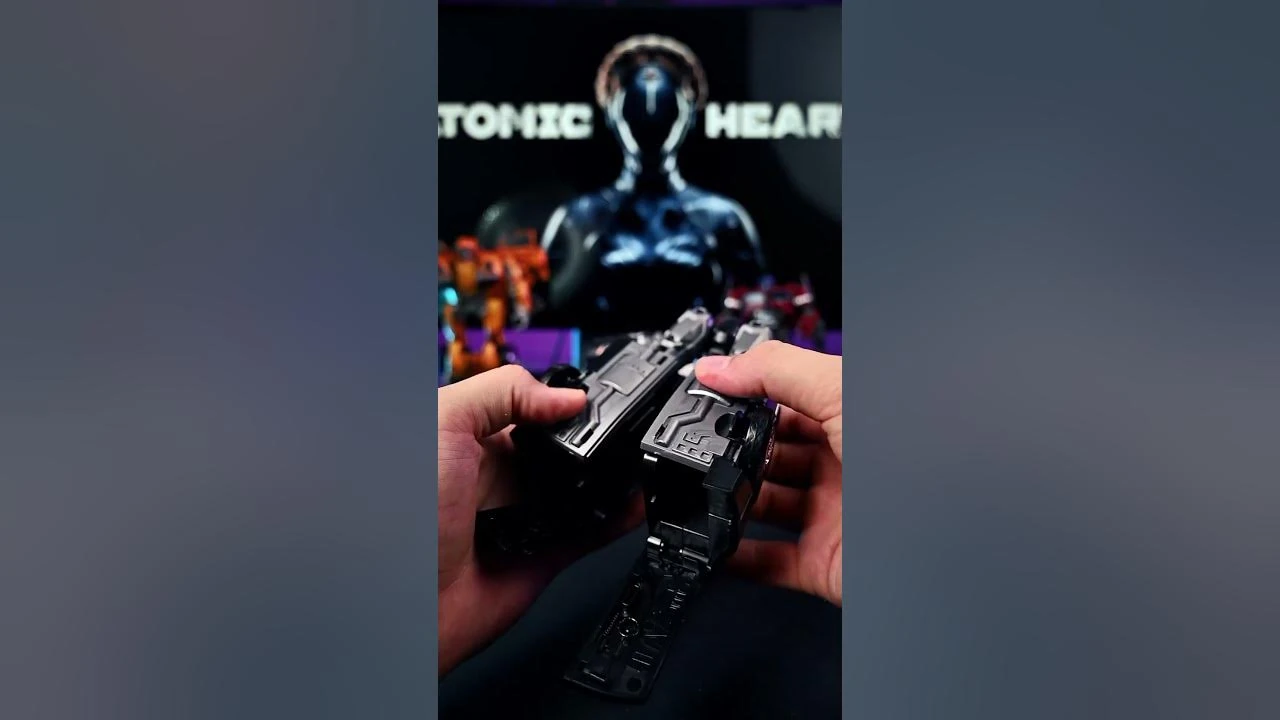 I'm look video on autobots it's was atomic heart + transformers ...