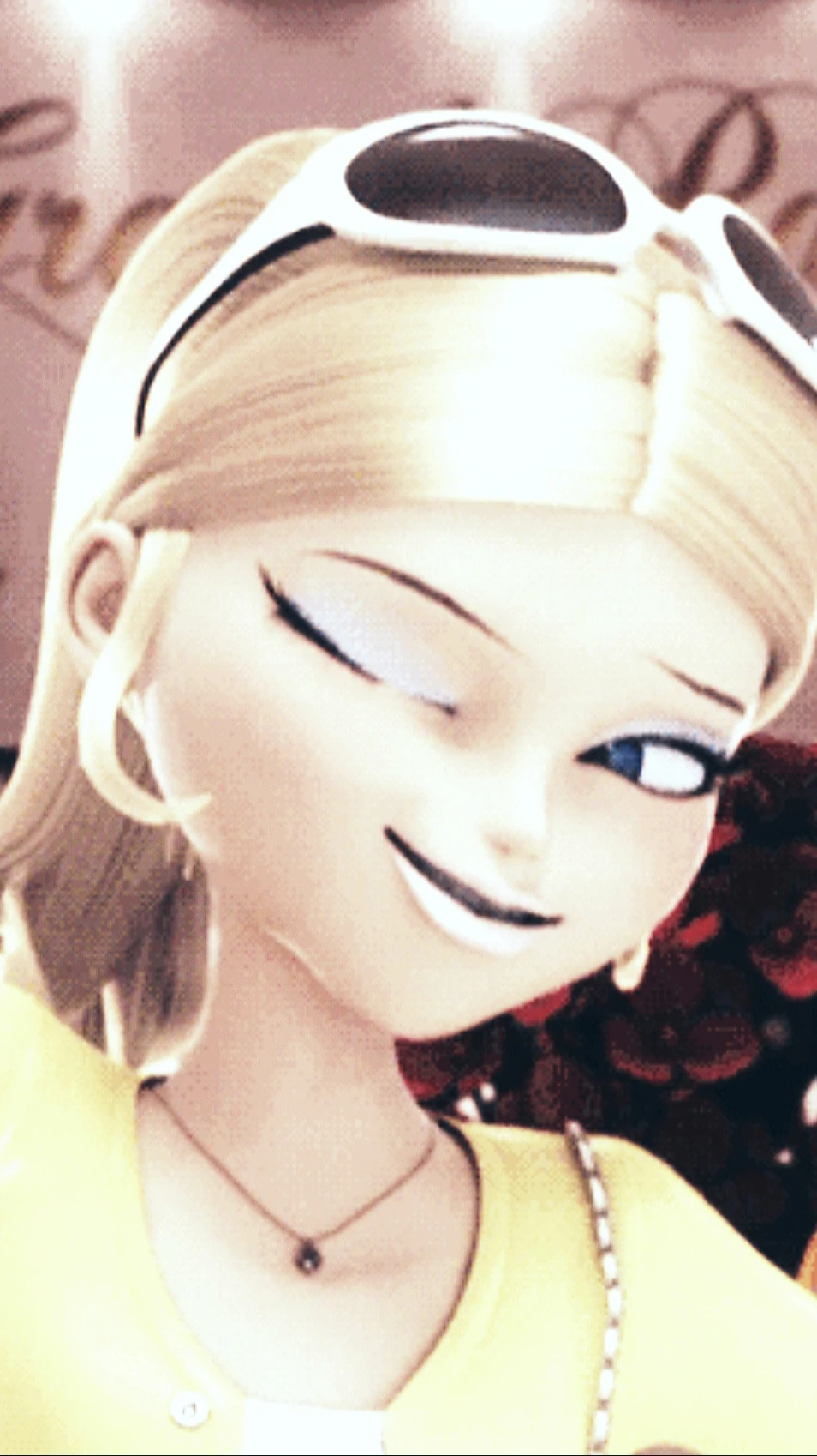 Wallpapers #DAY 4 : Chloe💛 | Fandom