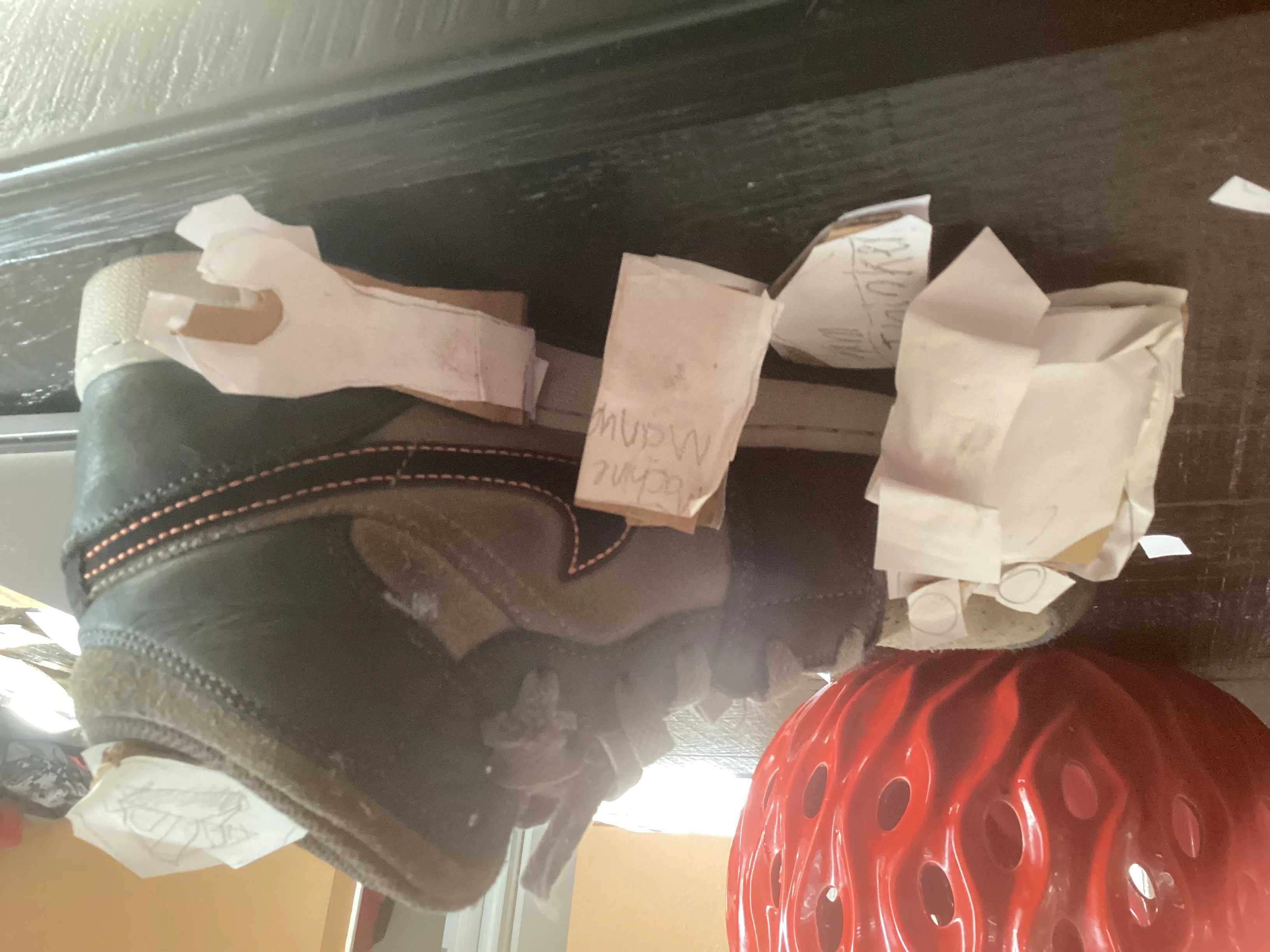 Whats your favorite trinket in this picture? Mines the speedy shoes ...