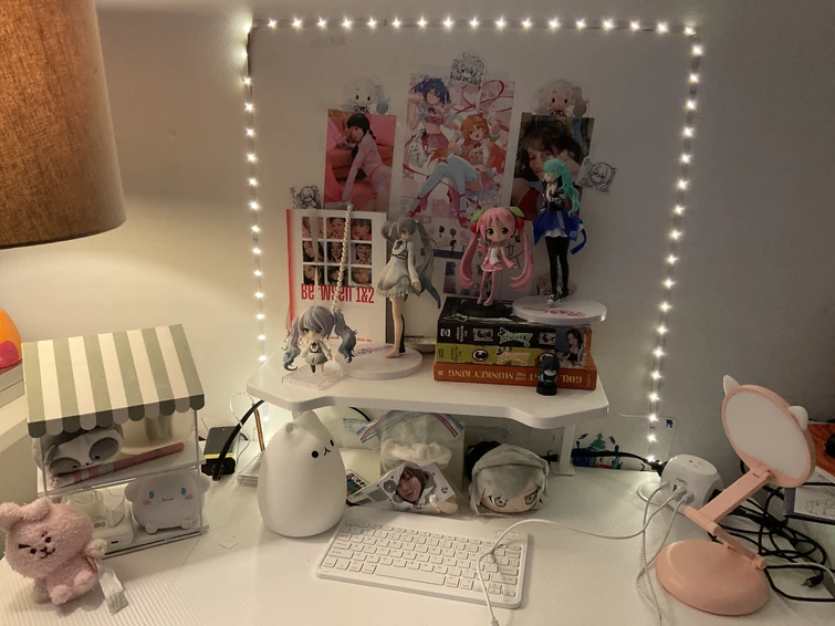 desk | Fandom